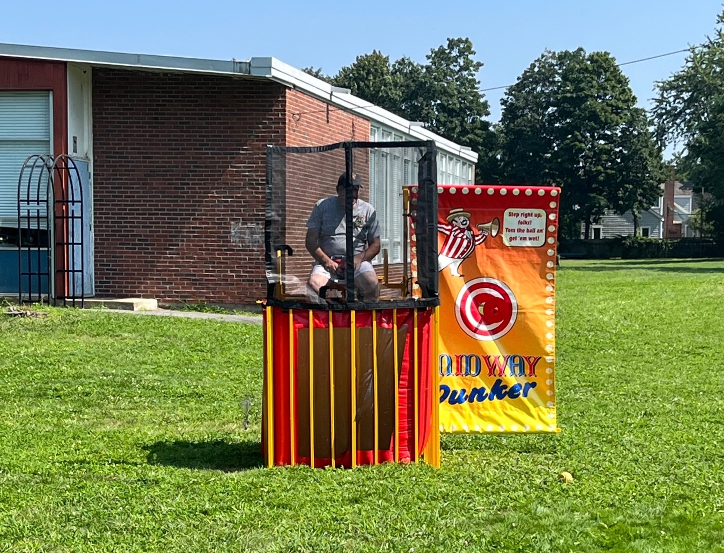 Police, fire chiefs get dunked at Housing Authority party - Marblehead ...