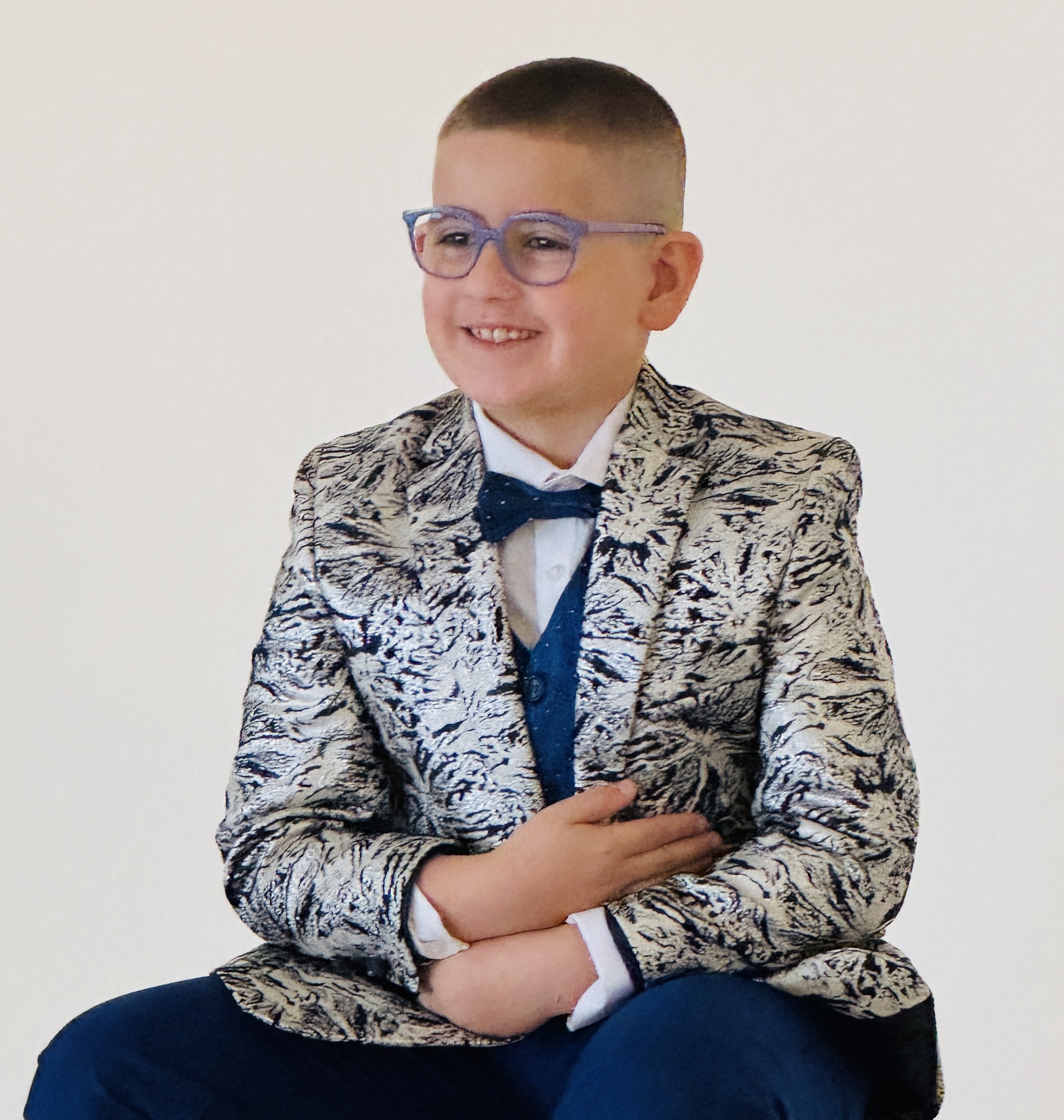 Marblehead’s snazzy student wins picture day again! - Marblehead Current