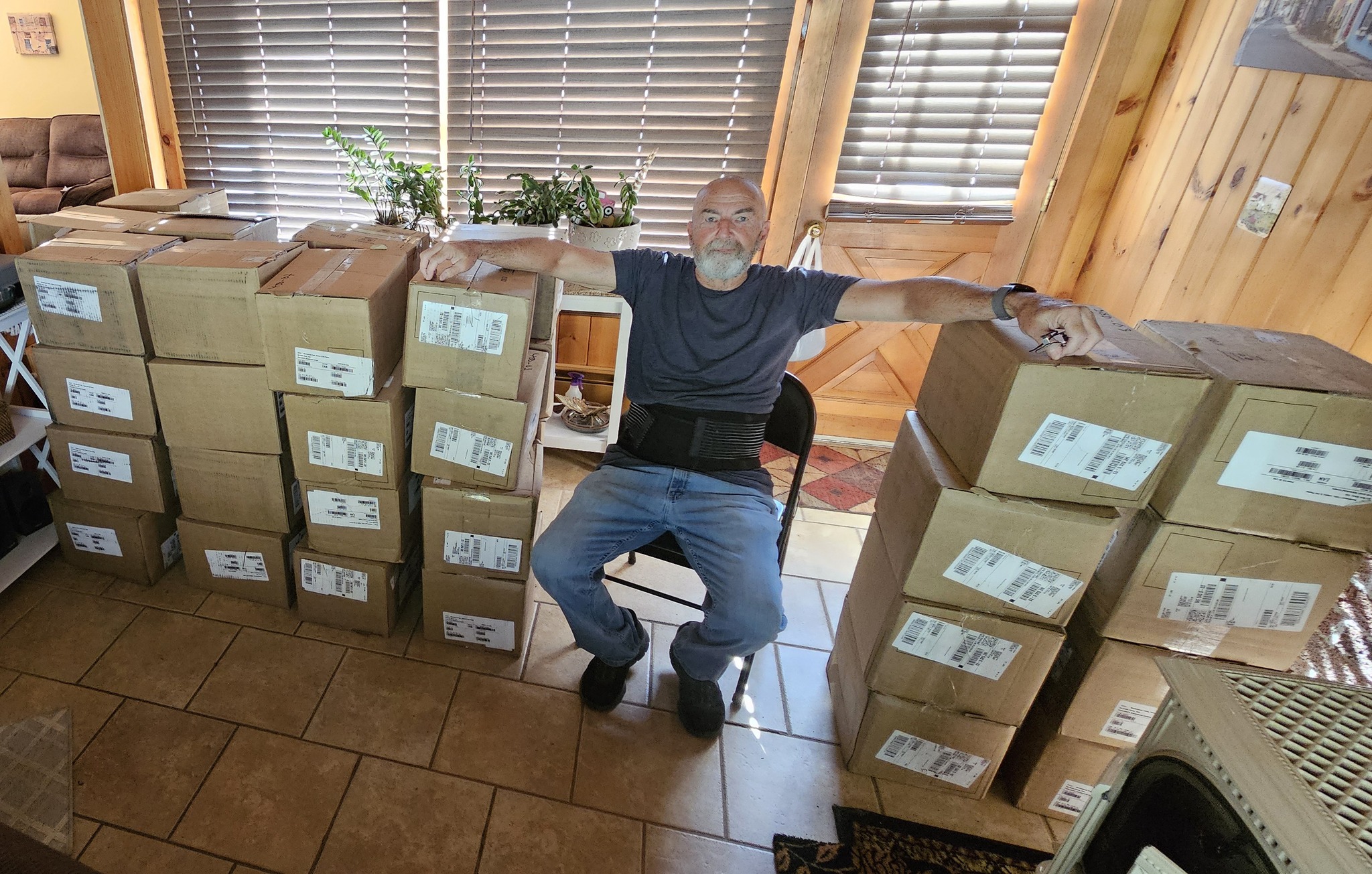 Dan Dixey’s new book features 200 photos, stories about town ...