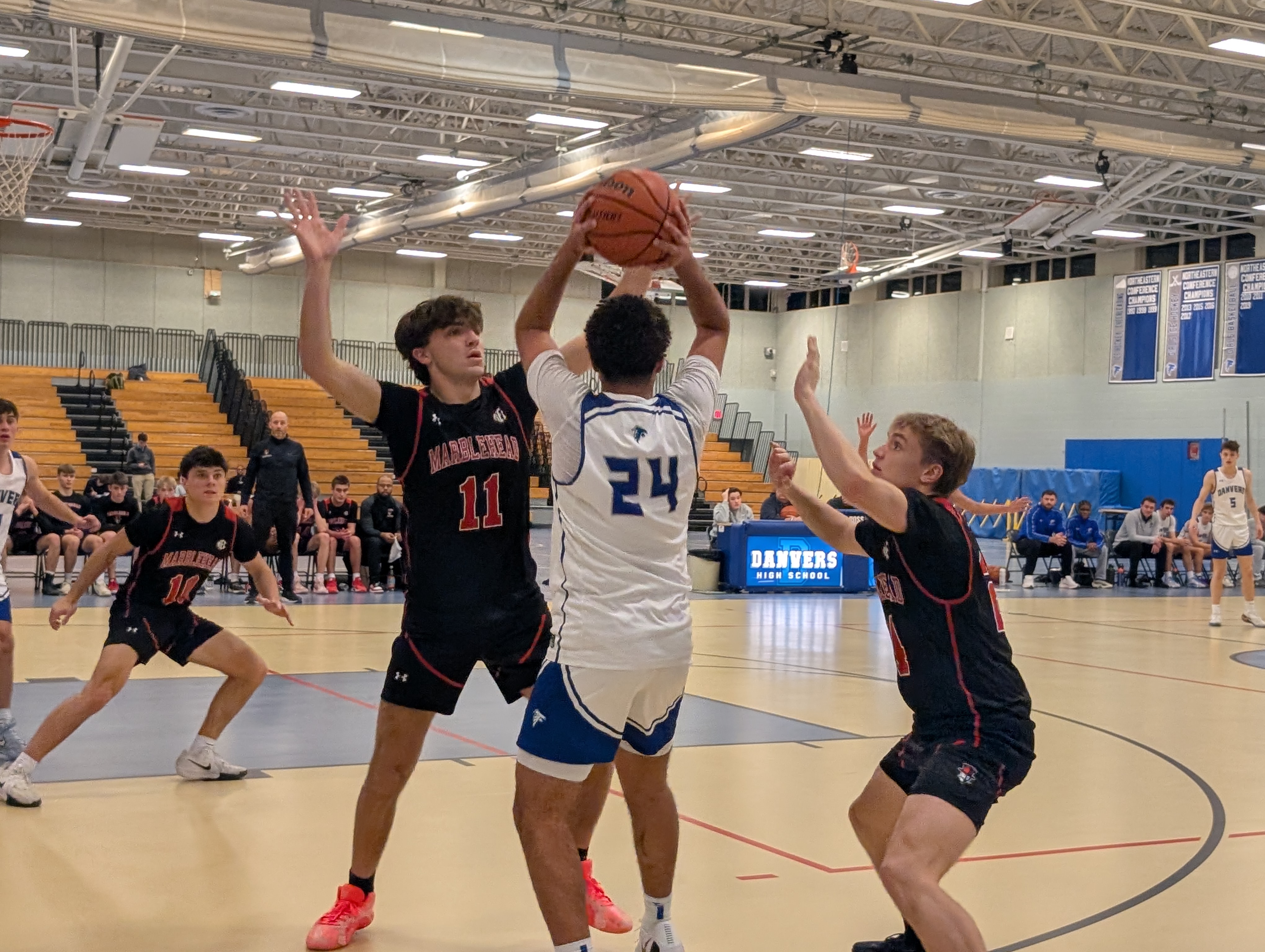 Dominant first half lifts basketball Magicians to 71-56 win over ...